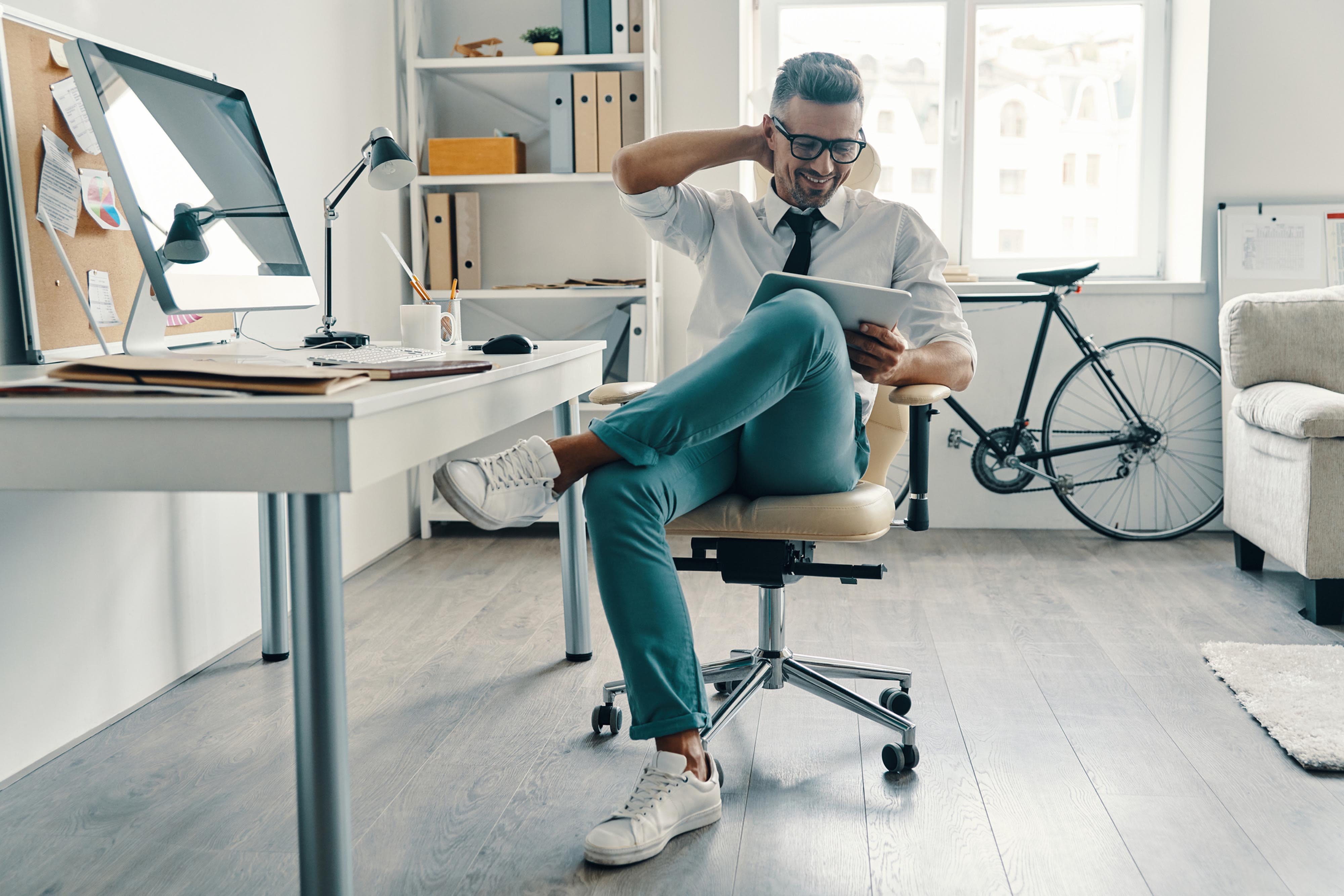 Employee Benefits Enrollment and Education | Aon